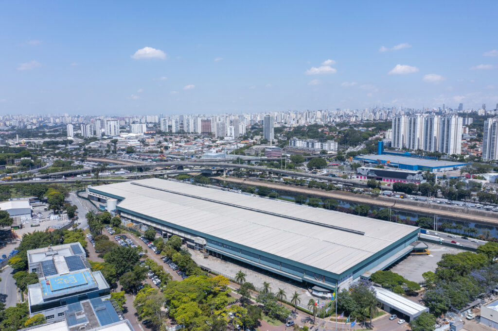 Bresco inicia modernização de galpão com localização privilegiada